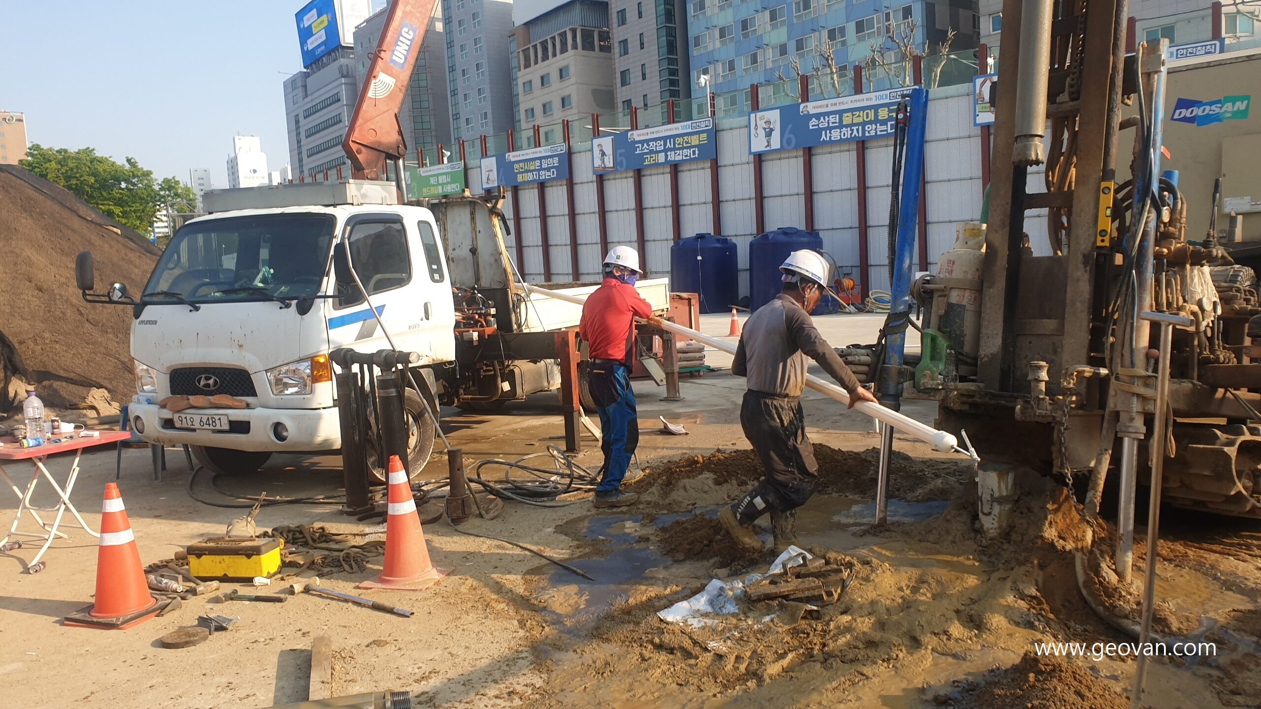 캡 팽창형 앙카 케이싱 시공 (경사계관, 경사계케이싱) – (주)동아지반 – DongA-Geovan